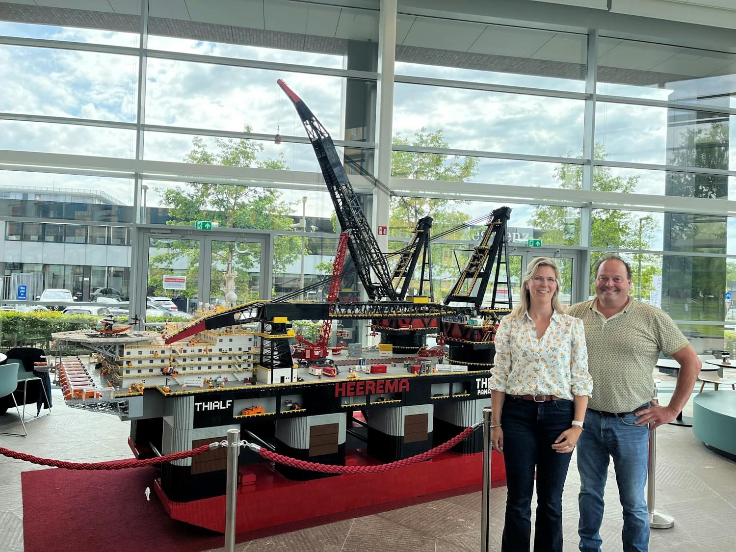 Marco de Vries bouwt van Lego de “Thialf”, een meesterwerk - RBNieuws.nl